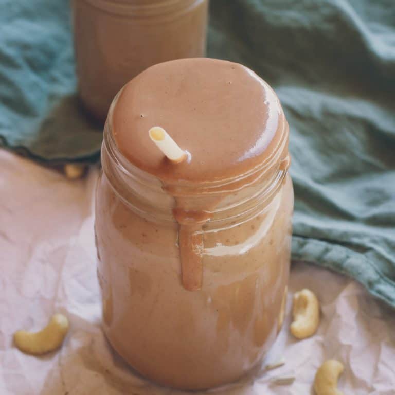 Healthy Chocolate Smoothie | Honest & Tasty